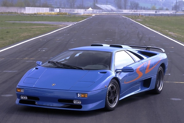 Lamborghini Diablo Turns 35 : Photos Of Iconic Supercar That Ruled The ...
