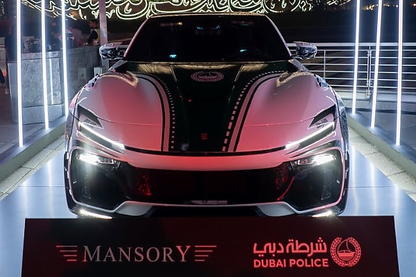 Dubai Police Marks 12 Years Of Luxury Patrols With A New Mansory ...