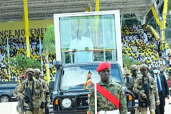 Popemobile-like : Uganda’s President Museveni Rode In Armored Toyota ...