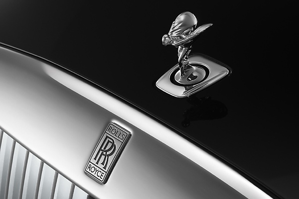 Photos : All-new 2027 Rolls-Royce Spectre Series II, Black Badge ...
